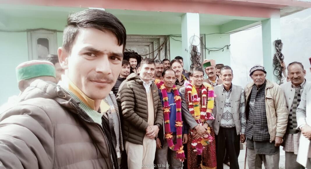 kullu News: एडवोकेट बसन्त पाल ठाकुर बने चजाई नाग शरशाही नाग के नये ...